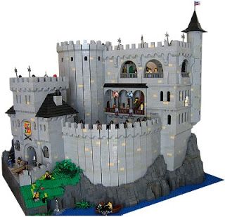 Enormes y Hermosos Castillos de LEGO - La Cueva del Lobo
